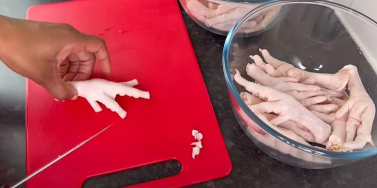 How To Clean Chicken Feet?